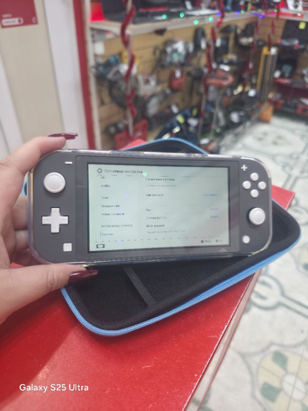 Купить Игровая приставка Nintendo Switch Lite Б/У за 12 999 руб ...