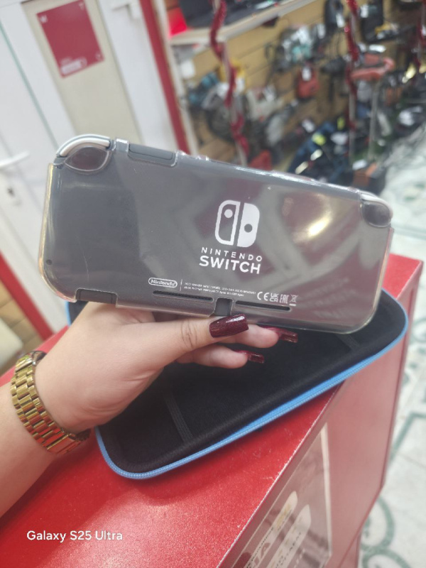 Купить Игровая приставка Nintendo Switch Lite Б/У за 12 999 руб ...
